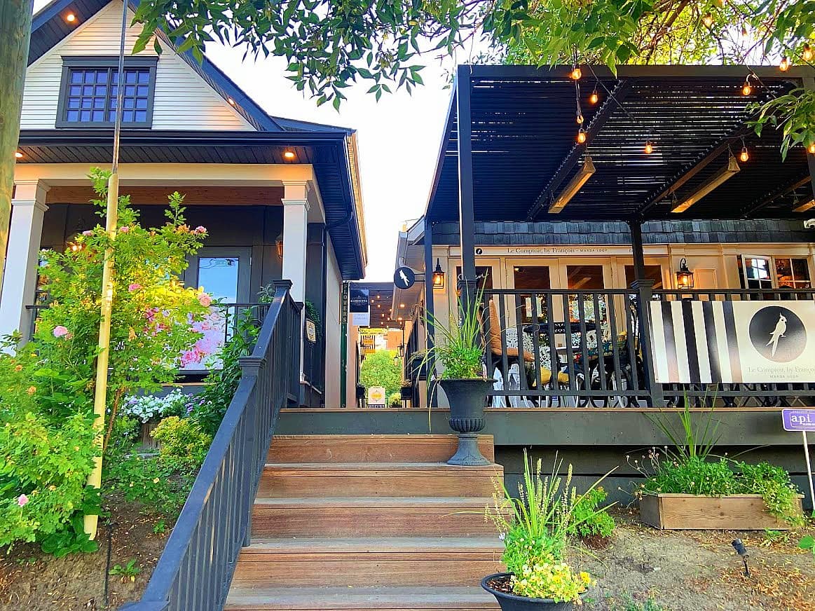 Visit Marda Loop | The Shops at Avenue Thirty Four / Henry Block